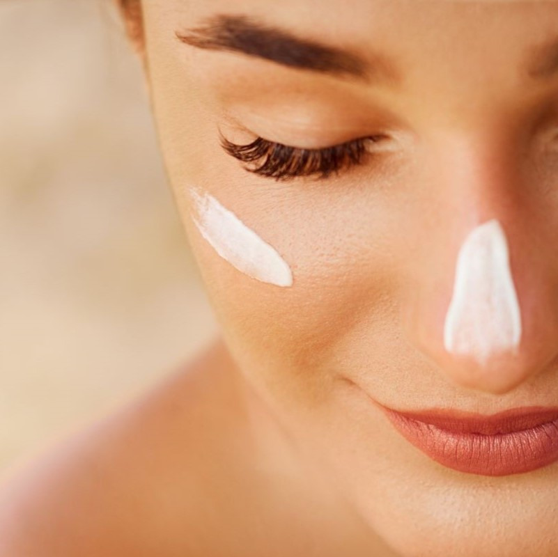 Octyl Methoxycinnamate: Sun Protection & More in Personal Care - OMC